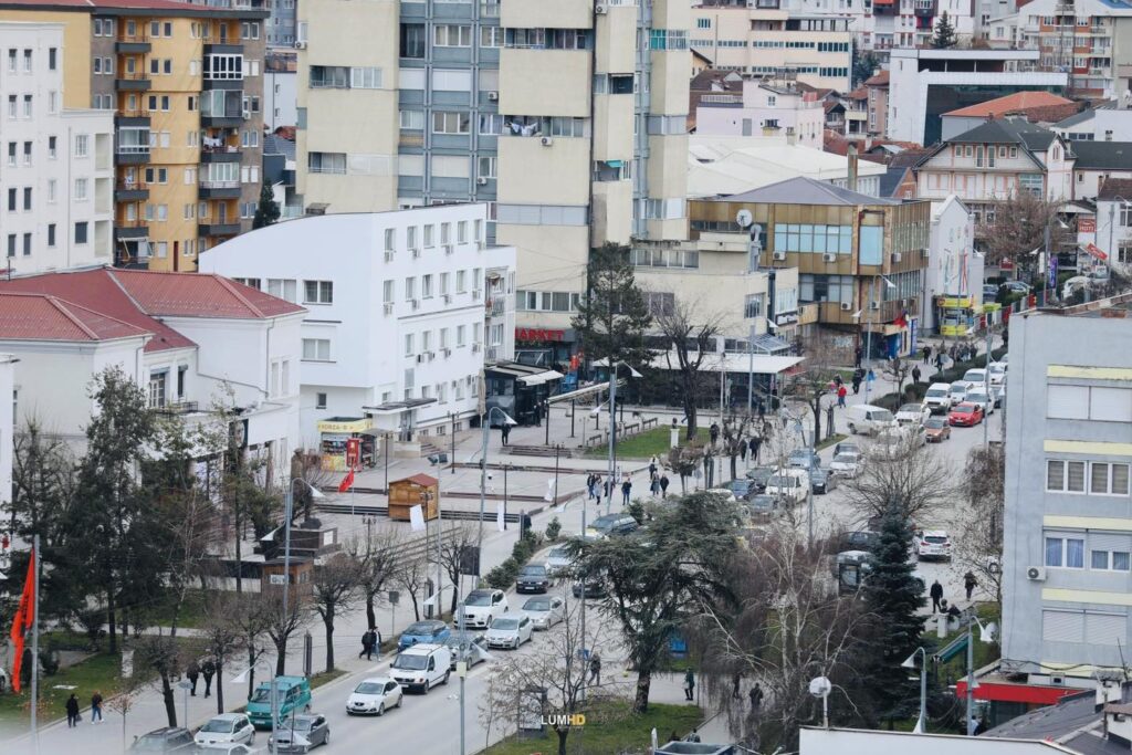 Hapet konkursi për ndarjen e bursave për studentët e Komunës së ...